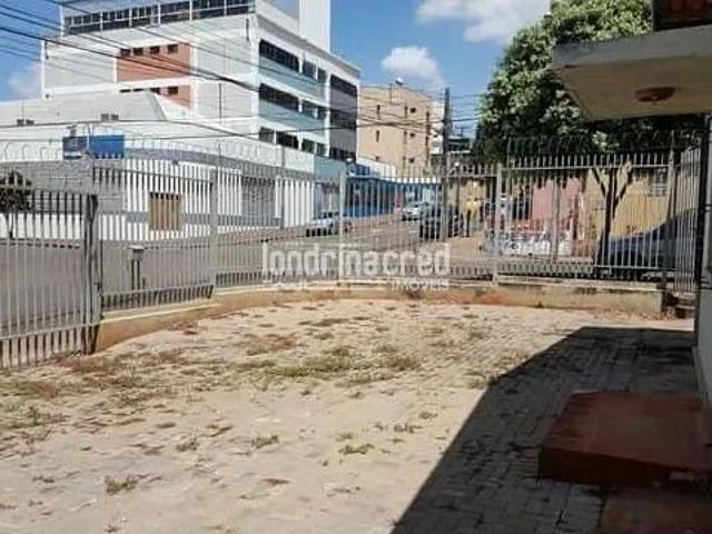 Casa em Centro, Londrina/PR de 360m² 3 quartos à venda por R$ 600.000,00