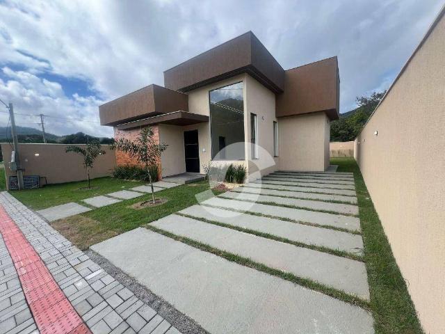 Casa em Lagarto, Maricá/RJ de 122m² 3 quartos à venda por R$ 619.000,00