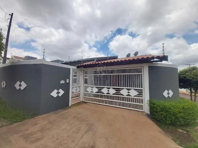 Casa em Centro, Marília/SP de 0m² 3 quartos à venda por R$ 949.900,00