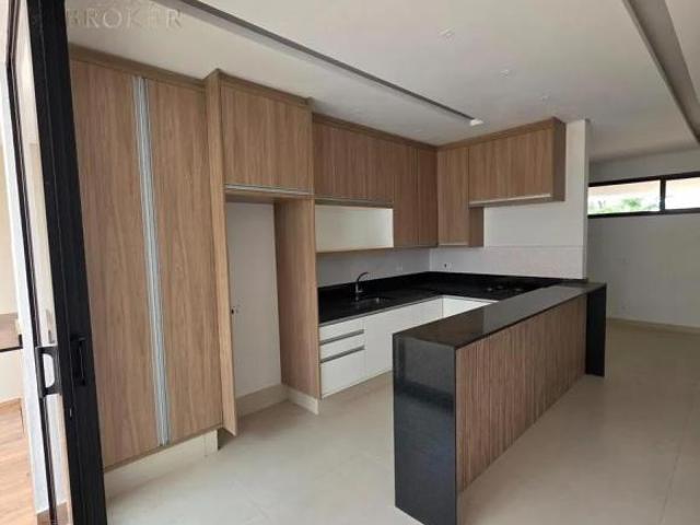 Casa em Centro, Marília/SP de 180m² 3 quartos à venda por R$ 1.100.000,00