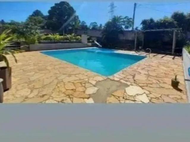 Casa em Centro, Marília/SP de 5000m² 3 quartos à venda por R$ 600.000,00