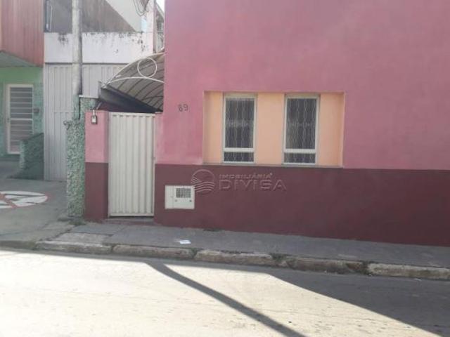 Casa em Centro, Monte Mor/SP de 250m² 3 quartos à venda por R$ 600.000,00