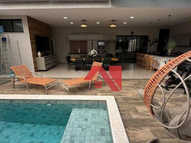 Casa em Centro, Mogi Guaçu/SP de 250m² 3 quartos à venda por R$ 2.499.000,00