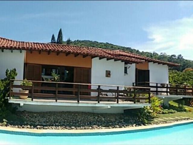 Casa em Centro, Niterói/RJ de 476m² 4 quartos à venda por R$ 2.499.900,00