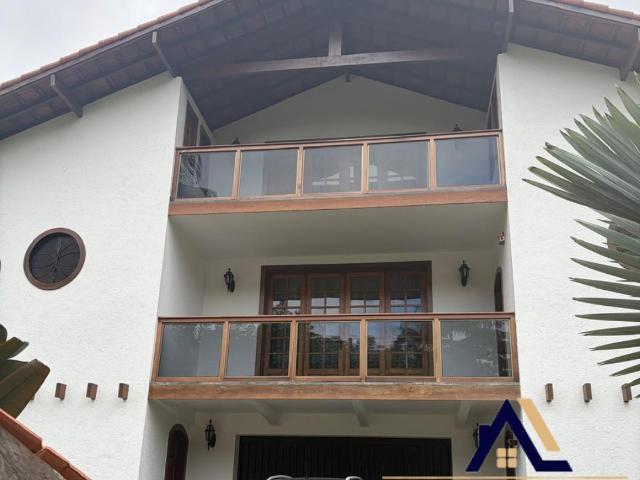Casa em Centro, Nova Friburgo/RJ de 310m² 5 quartos à venda por R$ 3.299.900,00