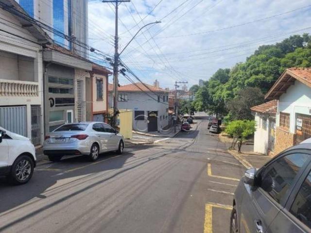 Casa em Centro, Piracicaba/SP de 172m² 3 quartos à venda por R$ 750.000,00