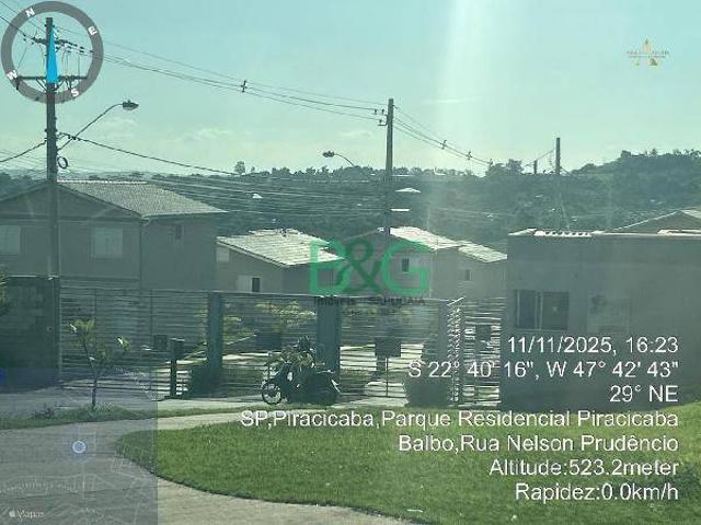 Casa em Centro, Piracicaba/SP de 54m² 2 quartos à venda por R$ 174.406,78