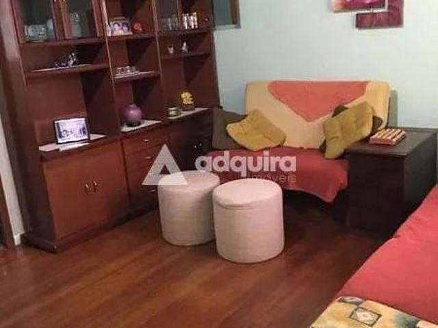 Casa em Centro, Ponta Grossa/PR de 100m² 3 quartos à venda por R$ 380.000,00