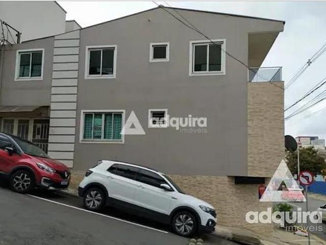 Casa em Centro, Ponta Grossa/PR de 150m² 4 quartos à venda por R$ 495.000,00