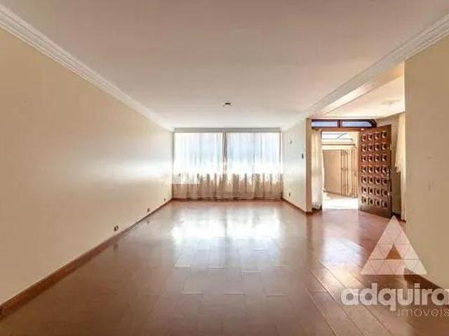Casa em Centro, Ponta Grossa/PR de 203m² 3 quartos à venda por R$ 1.500.000,00 ou para locação R$ 5