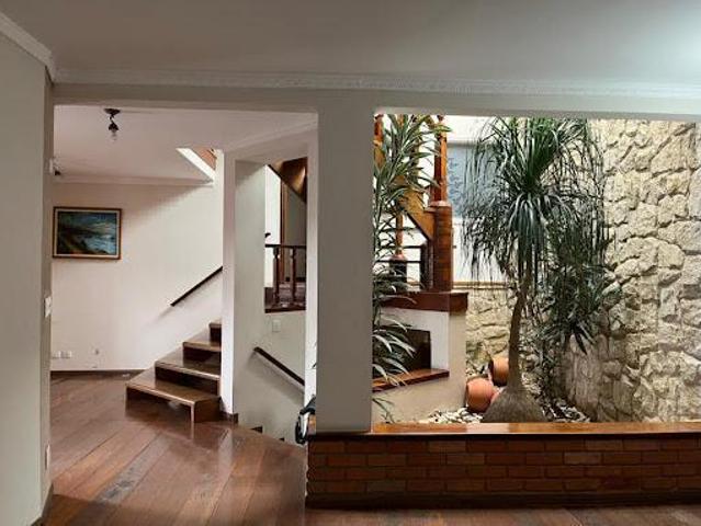 Casa em Centro, Poá/SP de 554m² 3 quartos à venda por R$ 1.200.000,00
