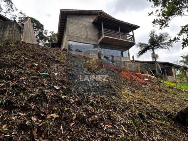 Casa em Centro São Lourenço da Serra