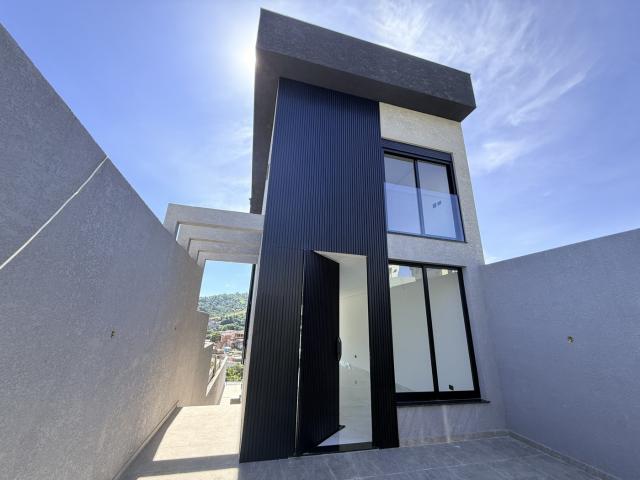 Casa em Centro, Santana de Parnaíba/SP de 237m² 3 quartos à venda por R$ 1.689.000,00