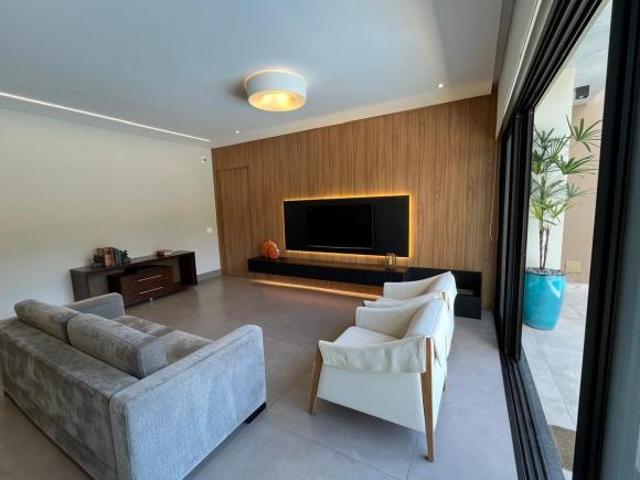 Casa em Centro, Santana de Parnaíba/SP de 230m² 3 quartos à venda por R$ 3.800.000,00