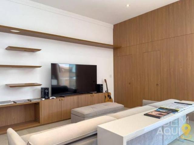 Casa em Centro, Salto/SP de 217m² 3 quartos à venda por R$ 1.800.000,00