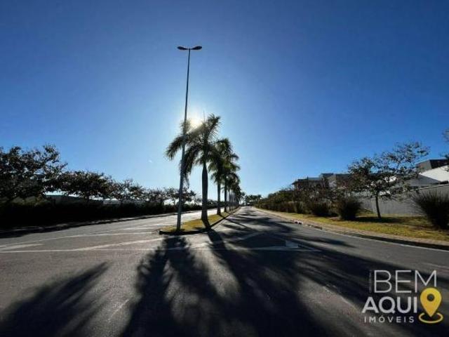 Casa em Centro, Salto/SP de 225m² 3 quartos à venda por R$ 1.800.000,00