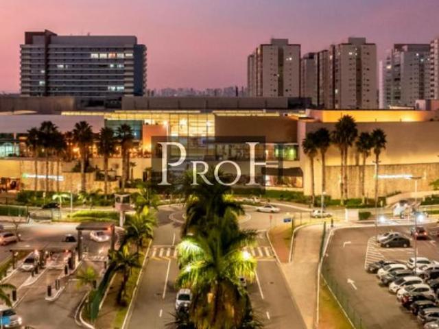 Casa em Cerâmica, São Caetano do Sul/SP de 171m² 3 quartos à venda por R$ 750.000,00