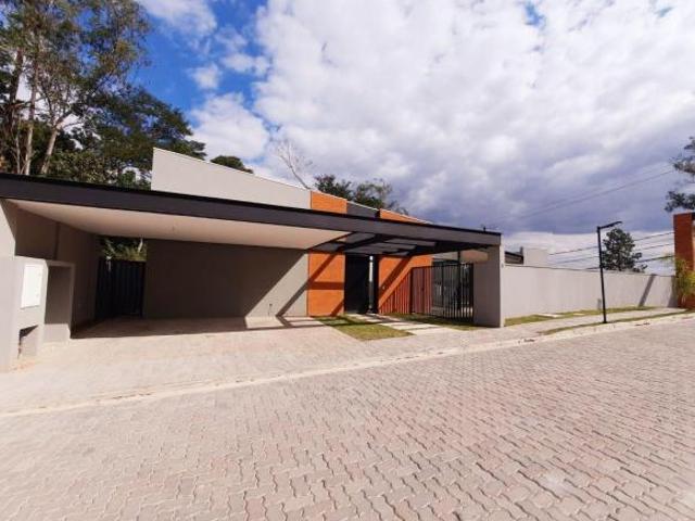 Casa em Chácara dos Lagos, Carapicuíba/SP de 207m² 3 quartos à venda por R$ 1.700.000,00