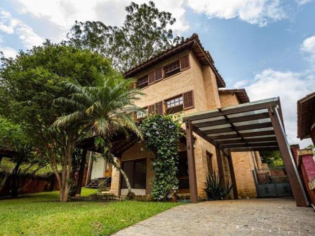 Casa em Chácara dos Lagos, Carapicuíba/SP de 350m² 4 quartos à venda por R$ 2.100.000,00