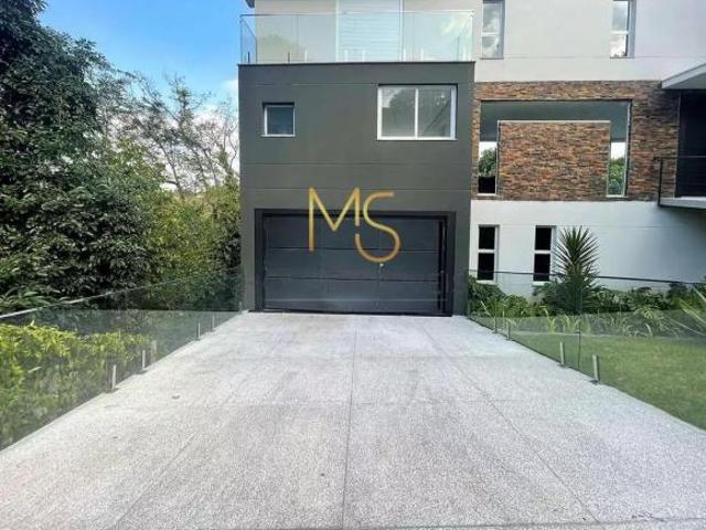 Casa em Chácara dos Lagos, Carapicuíba/SP de 435m² 4 quartos à venda por R$ 2.849.000,00