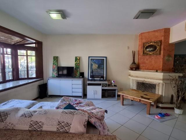 Casa em Chácara das Pedras, Porto Alegre/RS de 0m² 3 quartos para locação R$ 3.900,00/mes