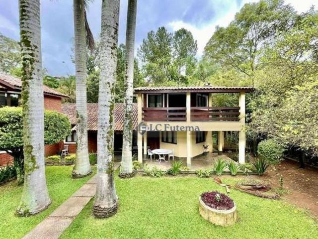 Casa em Chácara de La Rocca, Carapicuíba/SP de 428m² 4 quartos à venda por R$ 1.800.000,00