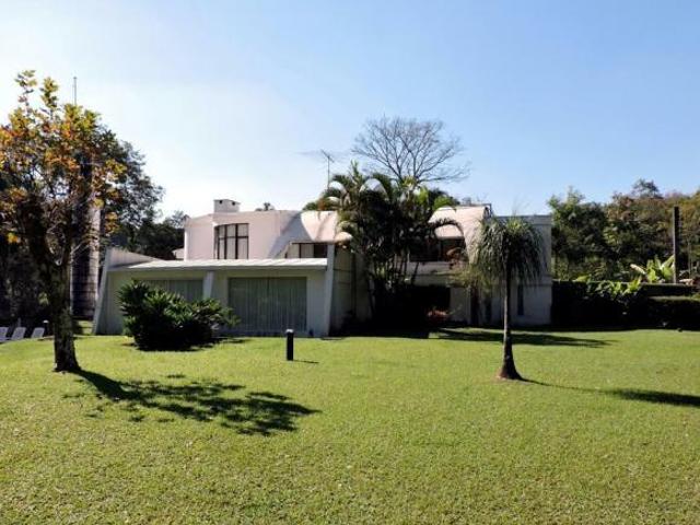 Casa em Chácara de La Rocca, Carapicuíba/SP de 804m² 4 quartos à venda por R$ 4.000.000,00