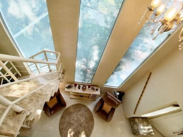 Casa em Chácara de La Rocca, Carapicuíba/SP de 230m² 3 quartos à venda por R$ 1.200.000,00