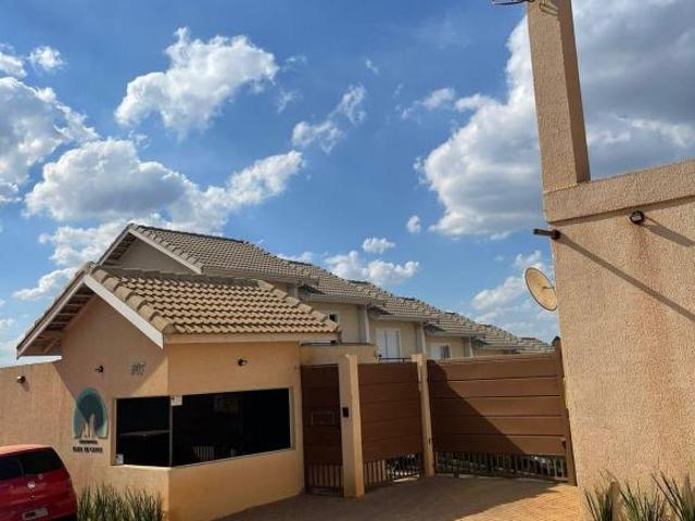 Casa em Chácara Ondas Verdes, Cotia/SP de 70m² 2 quartos à venda por R$ 325.000,00
