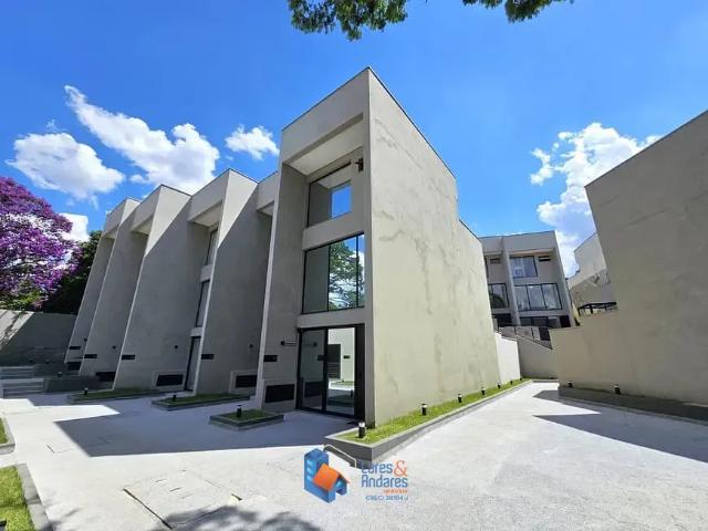 Casa em Chácara São João, Carapicuíba/SP de 125m² 3 quartos à venda por R$ 959.900,00