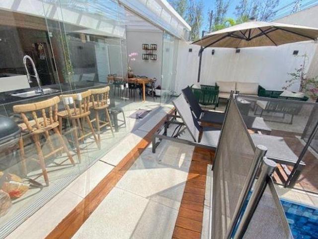 Casa em Chácara São João, Carapicuíba/SP de 195m² 4 quartos à venda por R$ 1.799.000,00