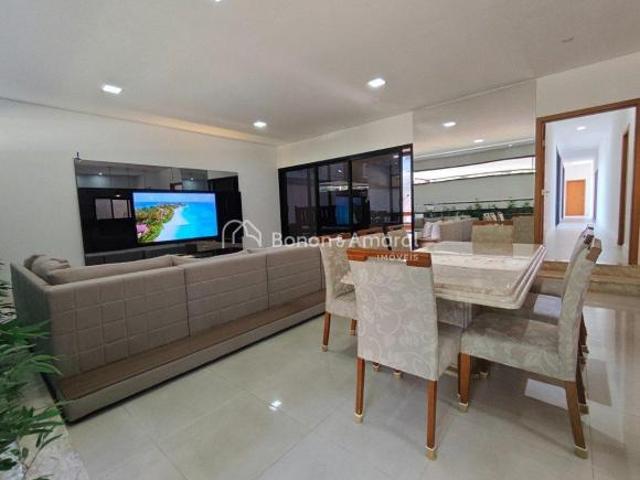 Casa em Chácara São Rafael, Campinas/SP de 300m² 3 quartos à venda por R$ 3.500.000,00