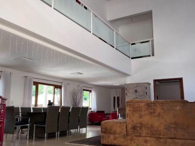 Casa em Chácara Santa Lúcia, Carapicuíba/SP de 890m² 5 quartos à venda por R$ 2.750.000,00 ou para l
