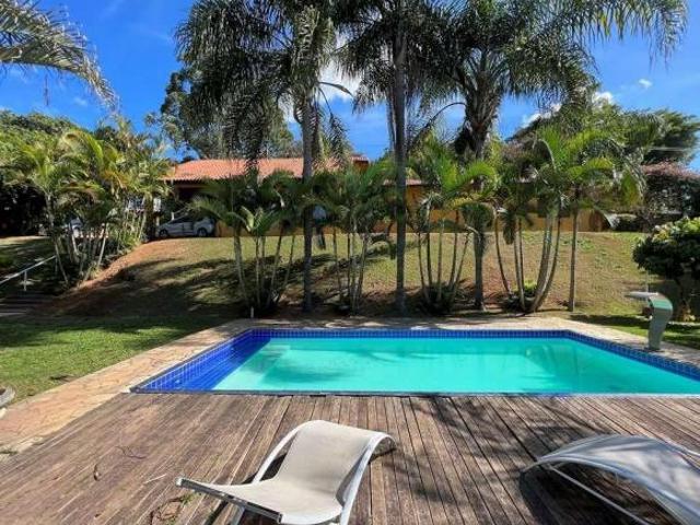 Casa em Chácara Santa Lúcia, Carapicuíba/SP de 350m² 4 quartos à venda por R$ 2.690.000,00