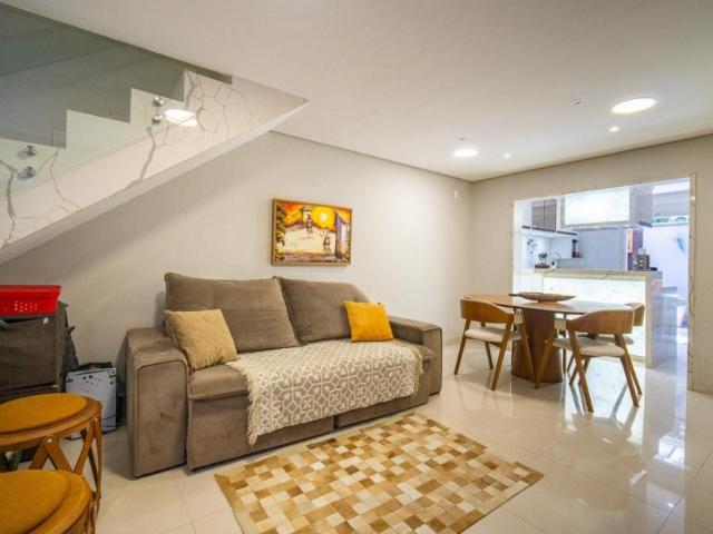 Casa em Chácara Pavoeiro, Cotia/SP de 105m² 3 quartos à venda por R$ 889.900,00