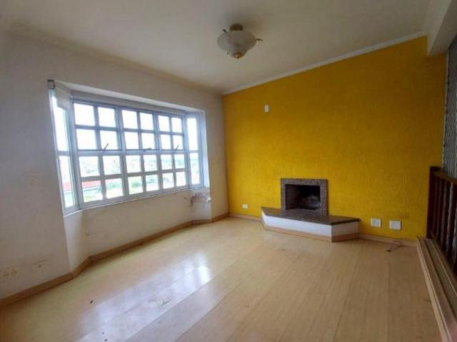 Casa em Chácara Pavoeiro, Cotia/SP de 177m² 3 quartos à venda por R$ 700.000,00
