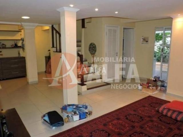 Casa em Chácara Pavoeiro, Cotia/SP de 212m² 3 quartos à venda por R$ 790.000,00