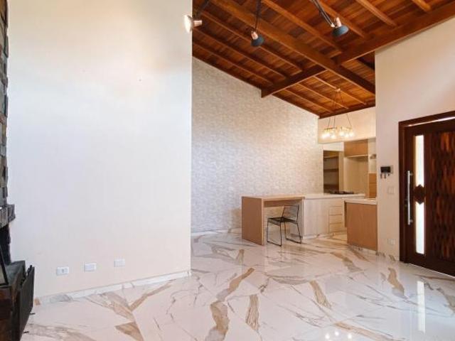 Casa em Chácara Roselândia, Cotia/SP de 138m² 3 quartos à venda por R$ 830.000,00