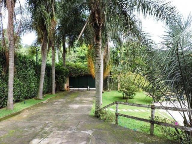 Casa em Chácara Vale do Rio Cotia, Carapicuíba/SP de 530m² 5 quartos à venda por R$ 1.690.000,00
