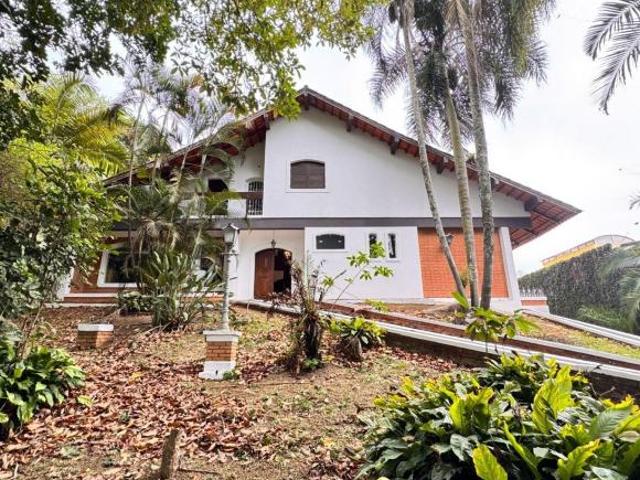 Casa em Chácaras Bosque do Embu, Embu das Artes/SP de 450m² 5 quartos à venda por R$ 2.250.000,00