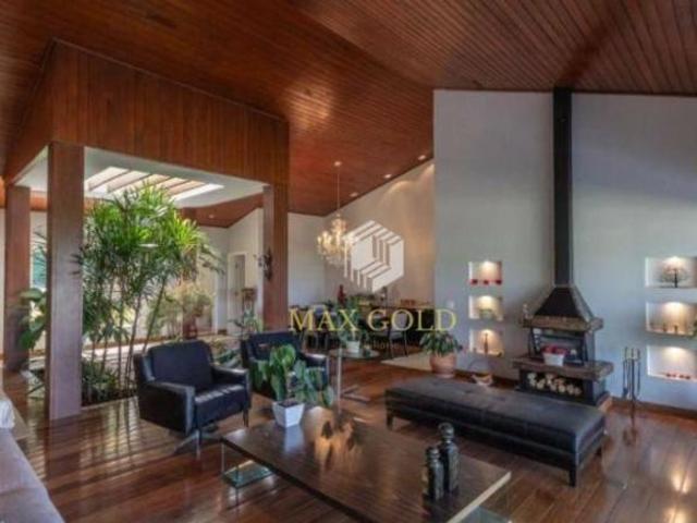 Casa em Chácaras Cataguá, Taubaté/SP de 585m² 4 quartos à venda por R$ 2.950.000,00