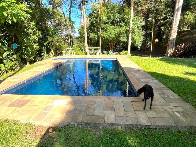Casa em Chácaras do Peroba, Jandira/SP de 400m² 4 quartos à venda por R$ 2.499.900,00