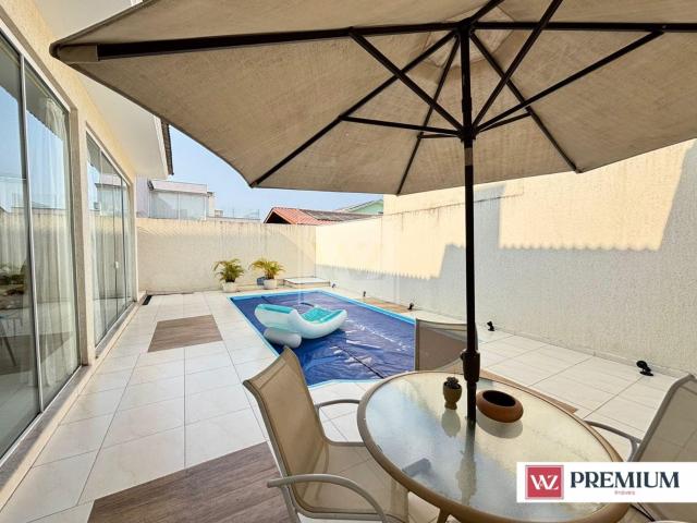 Casa em Chapada, Ponta Grossa/PR de 375m² 3 quartos à venda por R$ 2.299.900,00