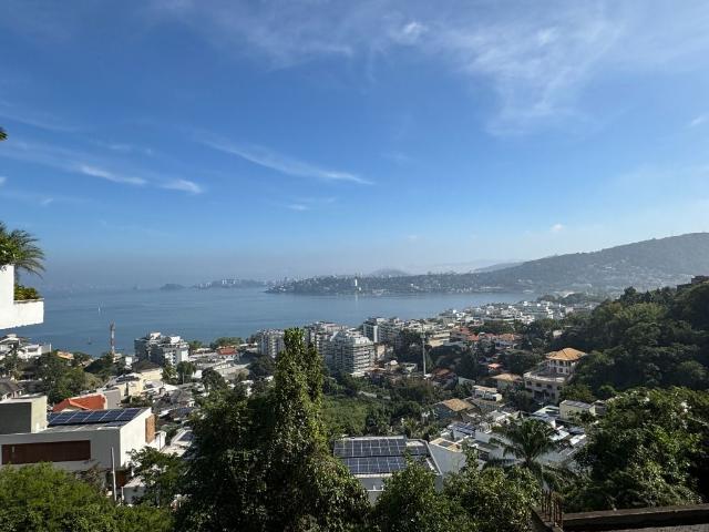 Casa em Charitas, Niterói/RJ de 0m² 5 quartos à venda por R$ 3.199.000,00
