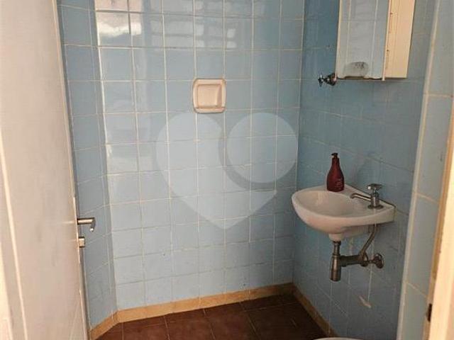 Casa de vila com 3 quartos à venda em Consolação SP