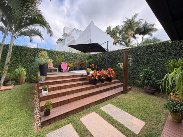 Casa em Cidade Universitária Pedra Branca, Palhoça/SC de 200m² 3 quartos à venda por R$ 2.799.000,00