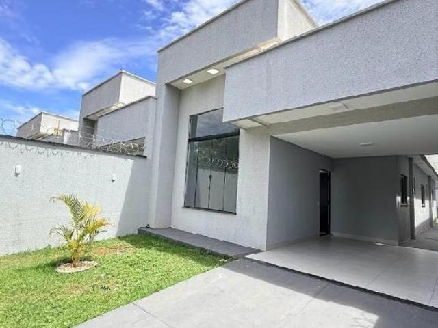 Casa em Cidade Vera Cruz, Aparecida de Goiânia/GO de 135m² 3 quartos à venda por R$ 750.000,00