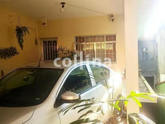 Casa em Cidade Ariston Estela Azevedo, Carapicuíba/SP de 10m² 5 quartos à venda por R$ 700.000,00