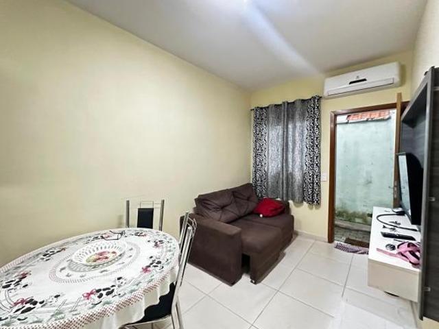 Casa em Cidade da Criança, Praia Grande/SP de 38m² 2 quartos à venda por R$ 220.000,00