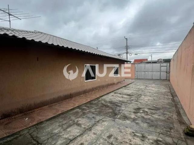 Casa em Cidade Jardim, São José dos Pinhais/PR de 384m² 3 quartos à venda por R$ 799.990,00